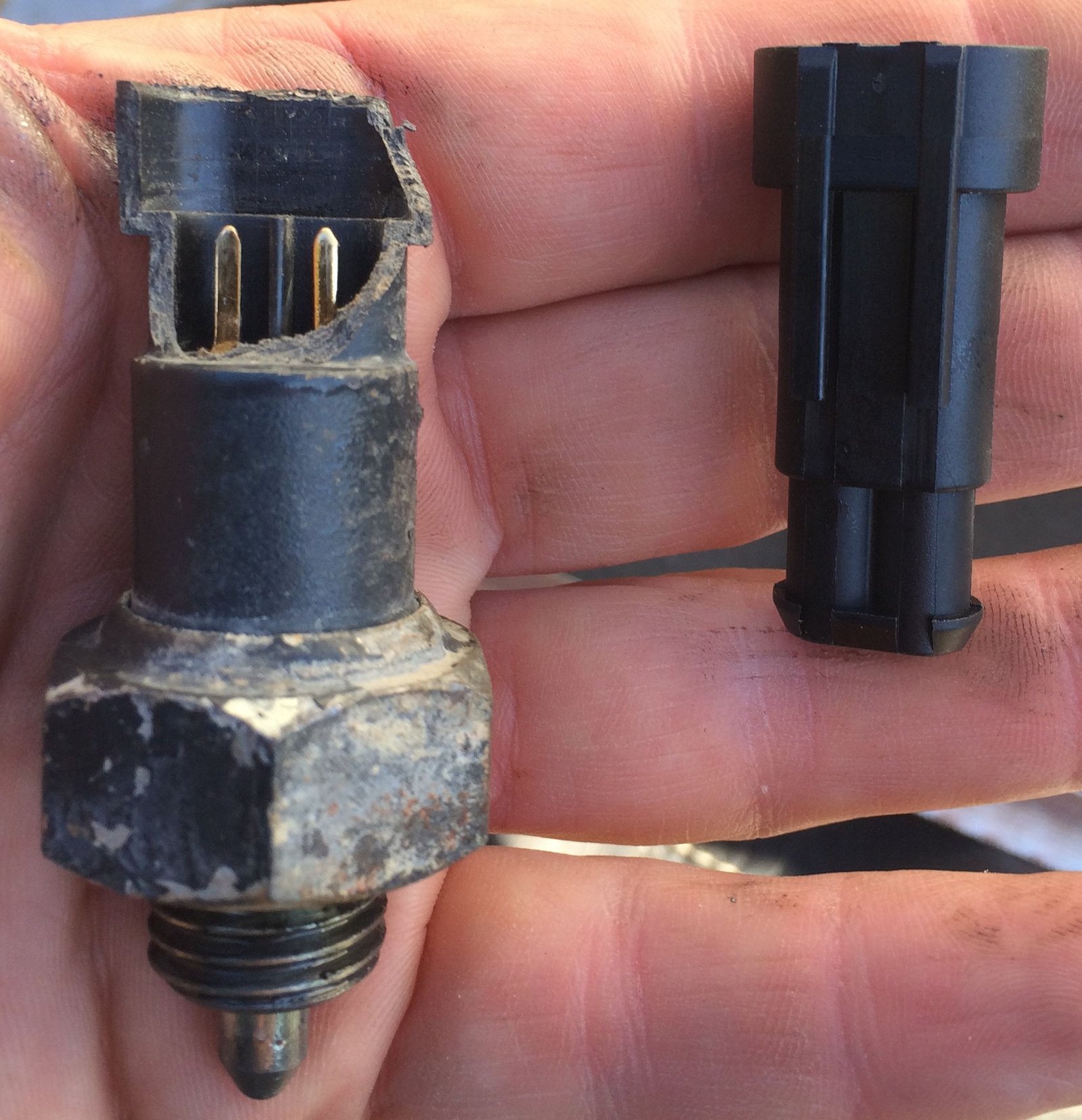 Differential Lock Switch - Tucks' Truck